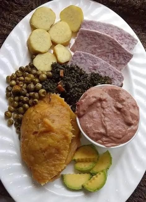 MAWEJJE WARID's post on Goodwall - #GreenEats I cooked matooke, yams ...