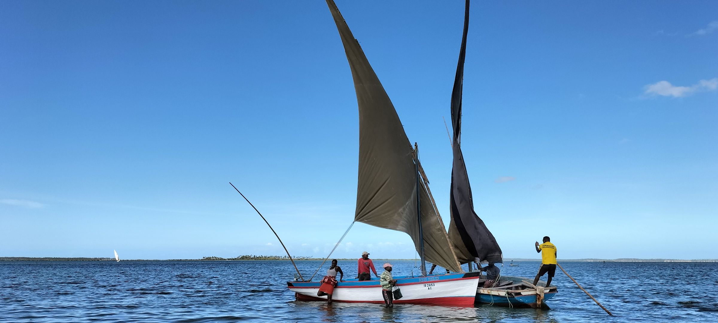 Jonas Jacinto Chambo's post on Goodwall - This is a traditional vessel ...