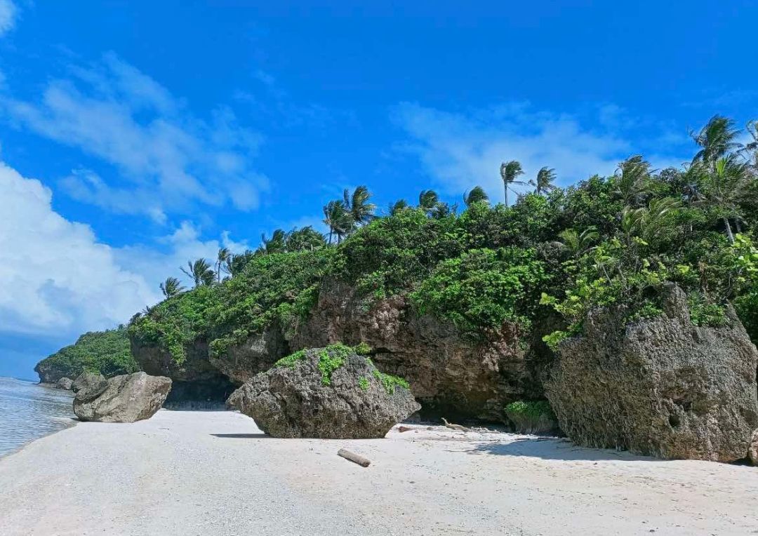 Angie Alazo's post on Goodwall - The beautiful Island here in the ...