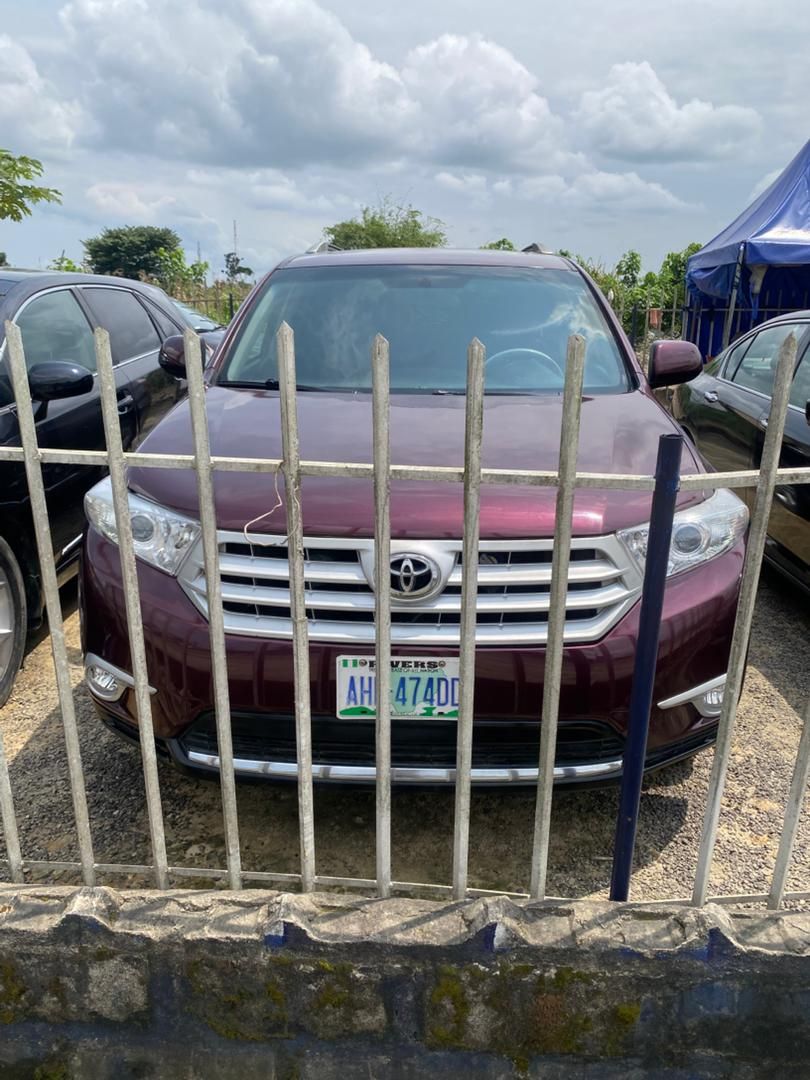 Benjamin Epetiegho's post on Goodwall - Toyota Highlander for sale ...