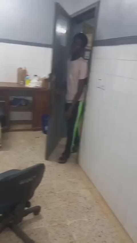 Kanu Edward Stephen Mansaray's post on Goodwall - For the #AIBasics ...